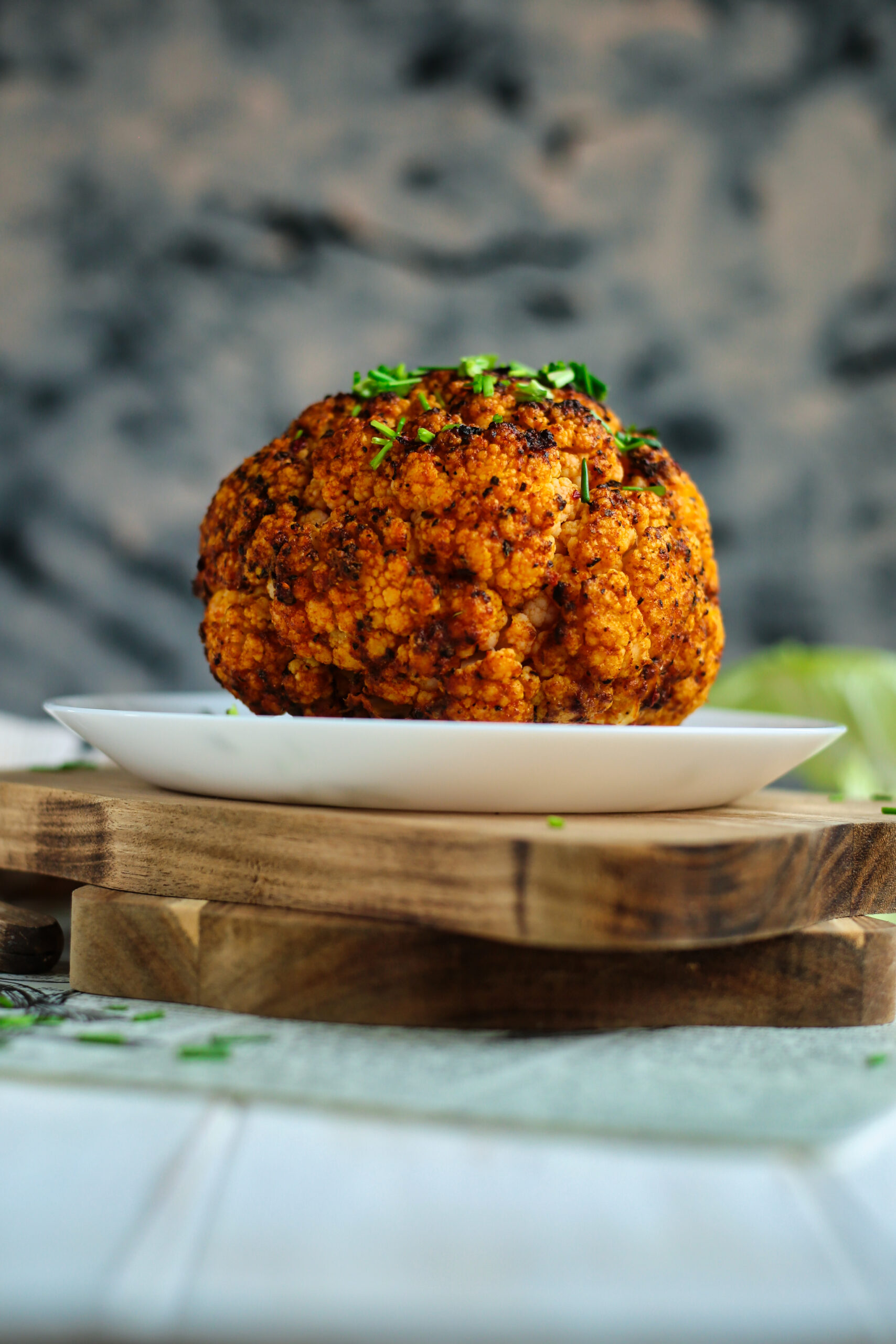 Chou-fleur entier, rôti au four - Faites passer le message - Evlier